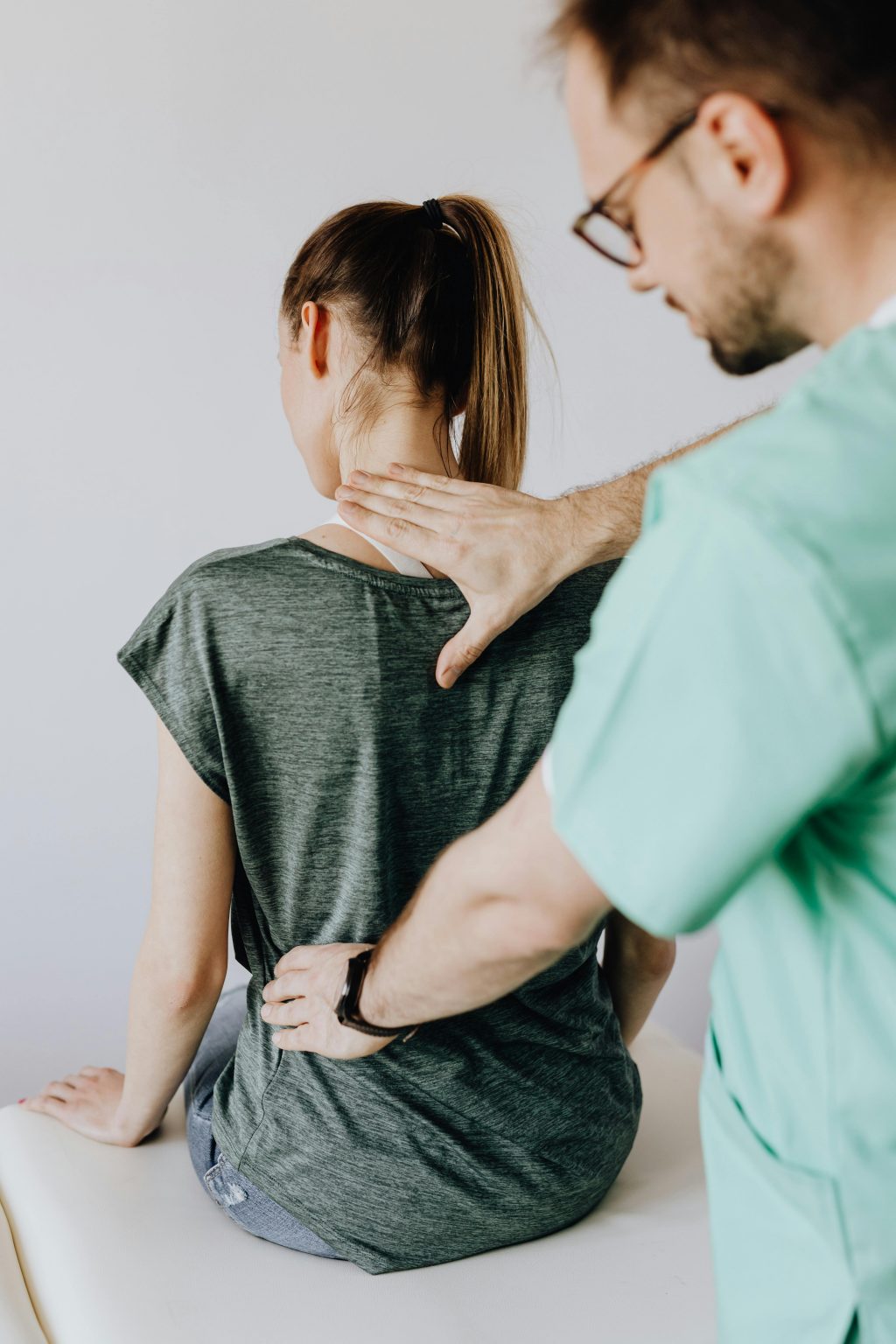 Fusion vs Laminectomy: Choosing the Right Spine Surgery for You ...